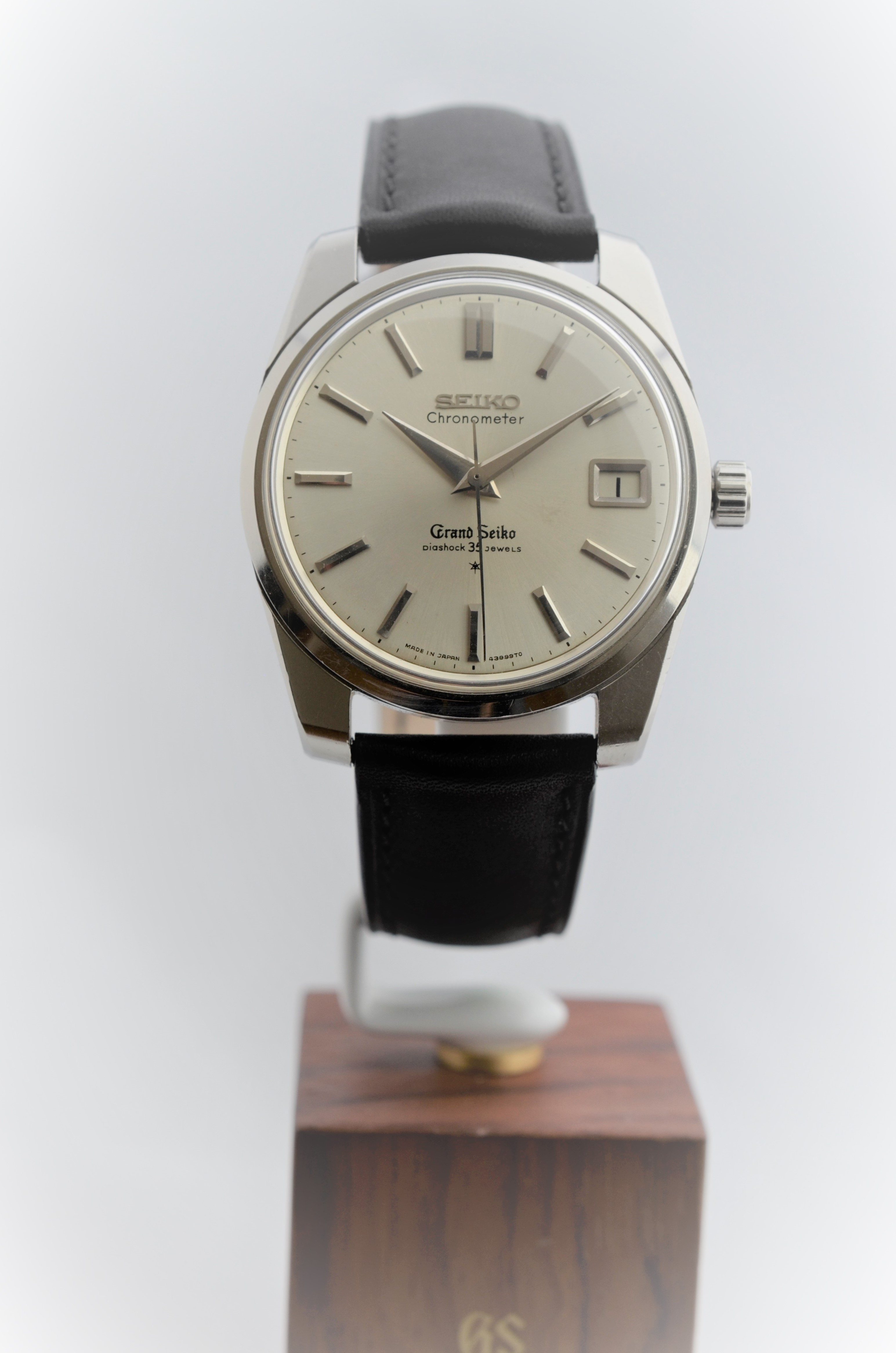 ik-18-025-grand-seiko-5113898-1 - Ikigai Watches